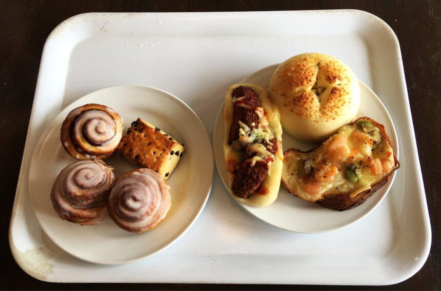 Bakeries in Japan - Zimmin Around the World