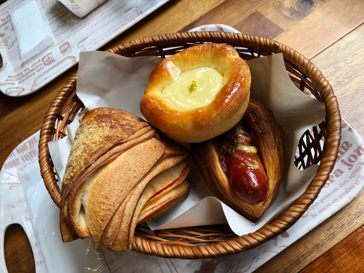 Bakeries in Japan - Zimmin Around the World