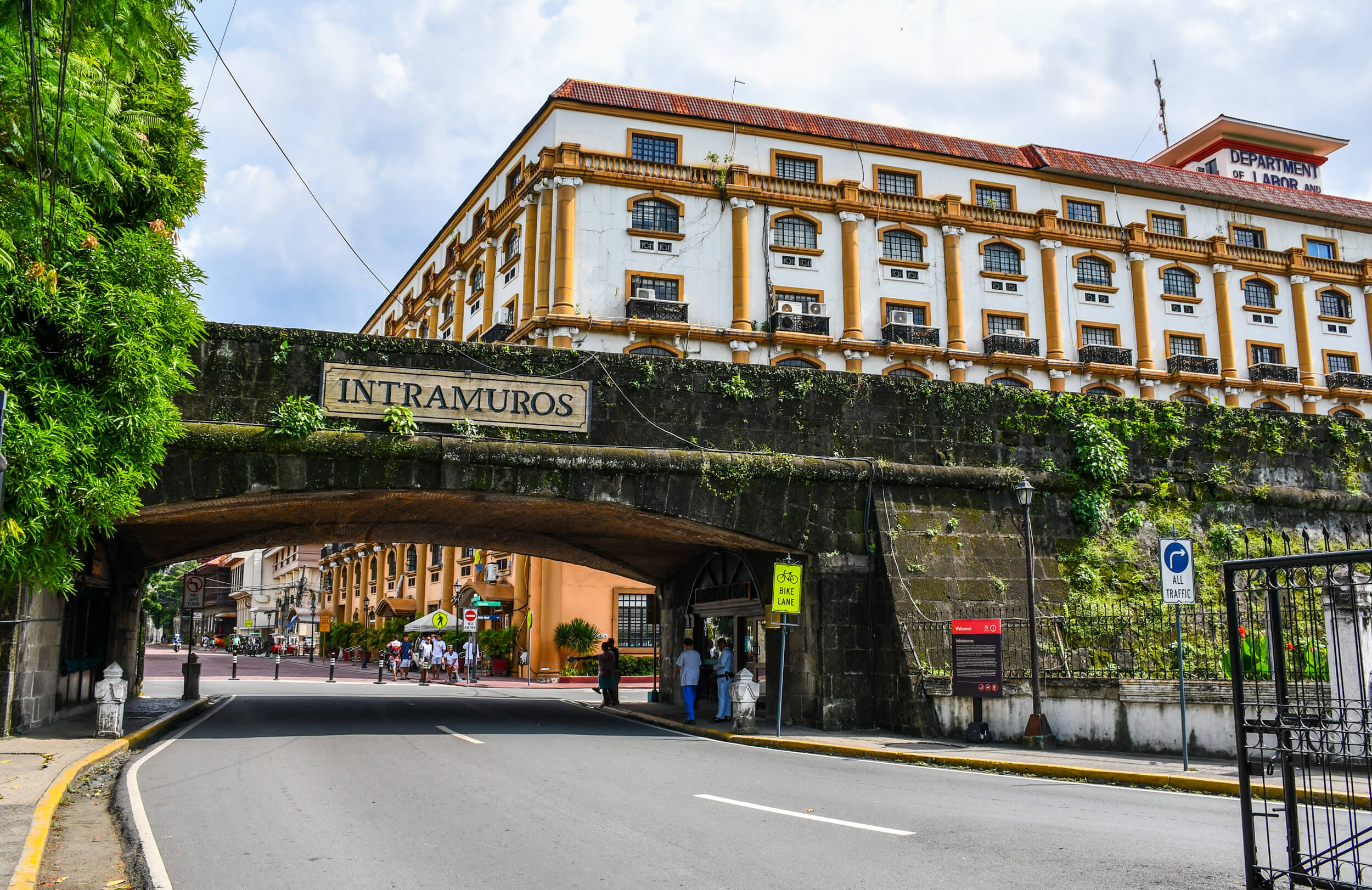 Intramuros Travel Guide: What to See Inside Manila's Walled City ...